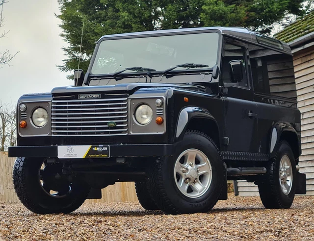 2007 LAND ROVER Defender County Hard Top Td5 PANEL VAN DIESEL Manual £ ...