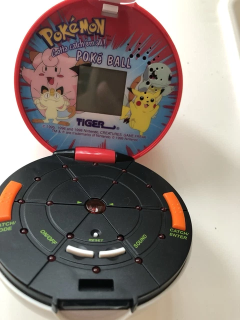 NINTENDO POKEMON POKE Ball Tiger Electronics Handheld LCD Game Working ...