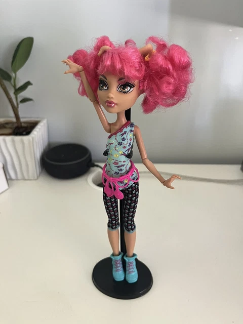 MONSTER HIGH DOLL Howleen Wolf Hip Hop Dance Class $25.00 - PicClick CA