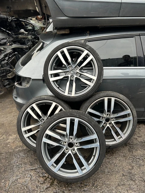 GENUINE AUDI TT Mk3 Alloy Wheels With Tyres 8S0601025F E9Jx19Et52 Vw ...