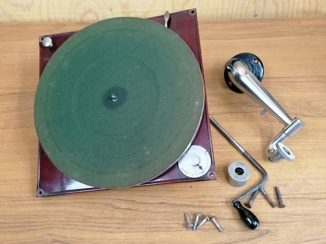 VINTAGE HIS MASTERS Voice HMV Wind Up Gramophone Turntable Handle ...