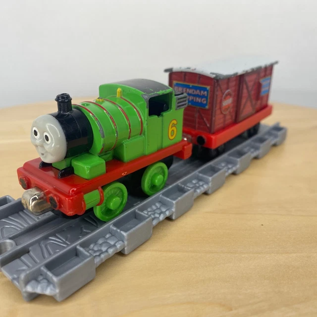 LEARNING CURVE THOMAS the Tank Engine Take Along Engine Percy with a ...