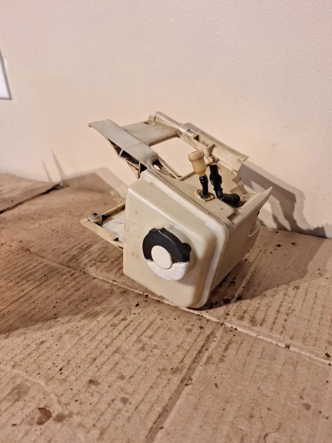 STIHL MS 200T /020 T CHAINSAW FUEL TANK ASSEMBLY 1129 351 0500 $50.00 ...