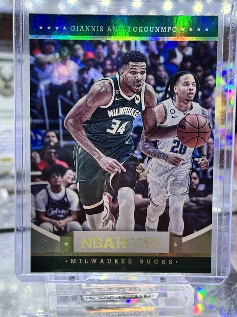 2023-24 PANINI HOOPS #7 Giannis Antetokounmpo Hoops Throwback Holo ...