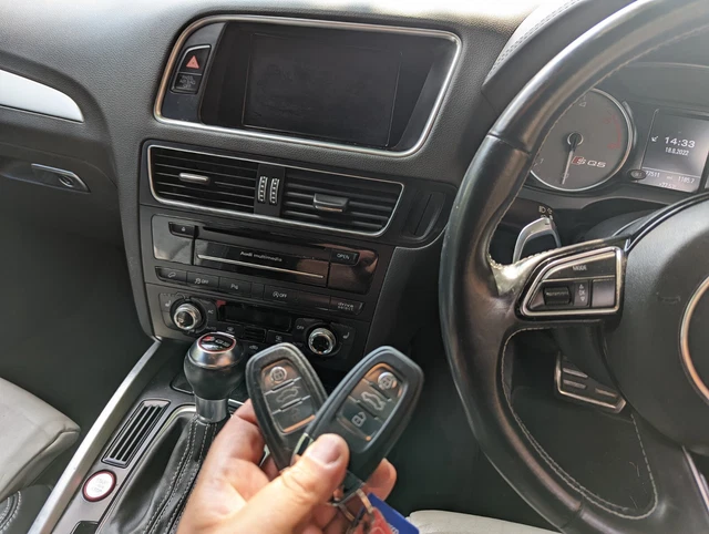 AUDI KEYLESS GO smart key programming A3 A4 A5 A6 A7 A8 Q5 £250.00 ...