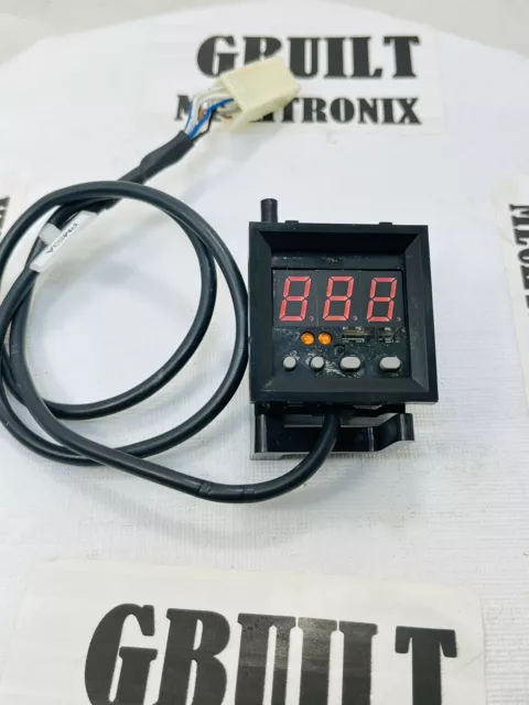 Omron E8y Ar2y 5 Capteur De Pression Membrane Avant Manquante Eur 54