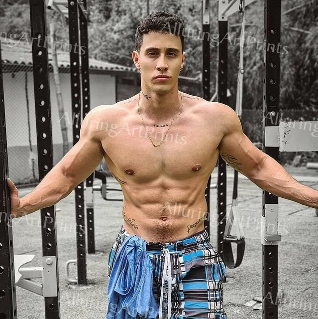MAGIC MAK MALE Model Print Beefcake Handsome Shirtless Muscular Man ...
