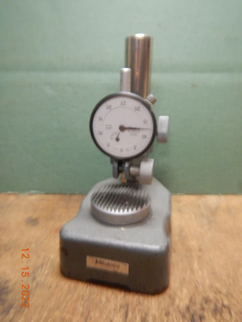 MITUTOYO CHECKING TEST Stand With Dial Indicator Machinist Inspection ...