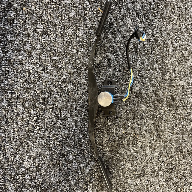 RASCAL FRONTIER MOBILITY Scooter Wigwag / Throttle (0467) £69.99 ...