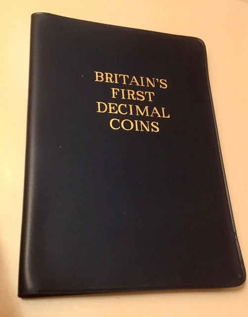 BRITAIN'S FIRST DECIMAL Coins Set - 1968 + 1971 in Presentation Case £5 ...