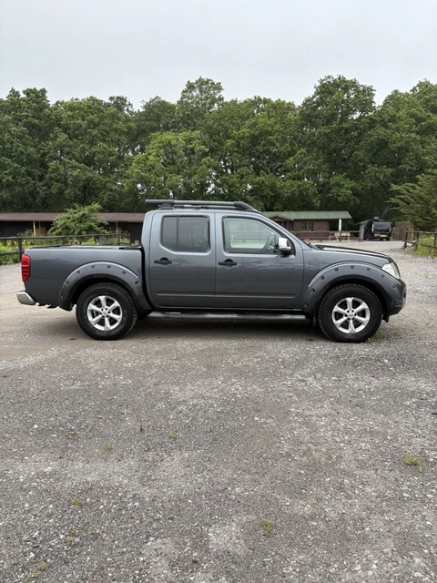 NISSAN NAVARA D40 Pick Up 2.5 Diesel Manual 2011 £3,995.00 - PicClick UK