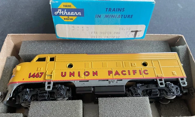 ATHEARN 3213 HO-SCALE Union Pacific #1467 EMD F7A Powered Diesel Road ... ATHEARN 3213 HO-SCALE Union Pacific #1467 EMD F7A Powered Diesel Road ...