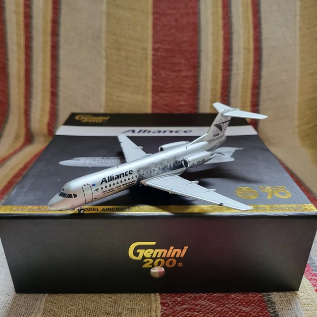 GEMINI JETS 1:200 Alliance Airlines F70 VH-QQW Vickers Vimy 100 Years ...