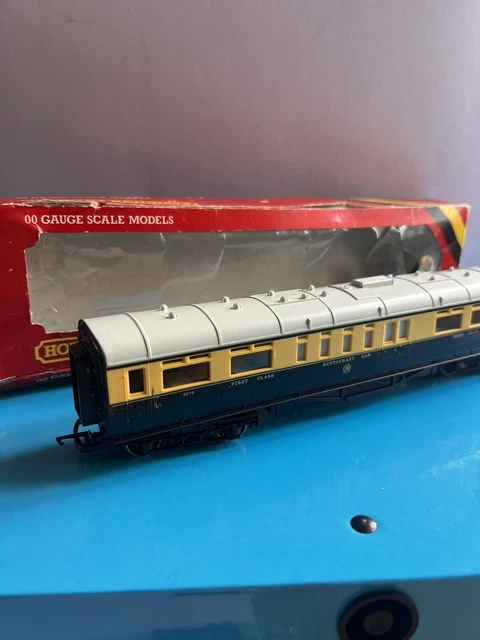 HORNBY 9578 RESTAURANT Car With A Box 00 Scale £12.00 - PicClick UK