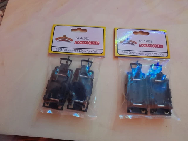 NEW - BACHMANN 36-008 - Commonwealth Coach Bogies - 2 Packets 4 Pieces ...