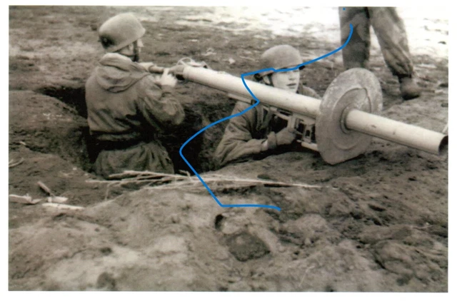 REPRO FOTO FALLSCHIRMJÄGER mit Panzerschreck an der Ostfront WW2 EUR 4 ...