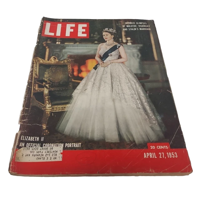 LIFE MAGAZINE APRIL 27, 1953 Queen Elizabeth II Coronation Portrait ...