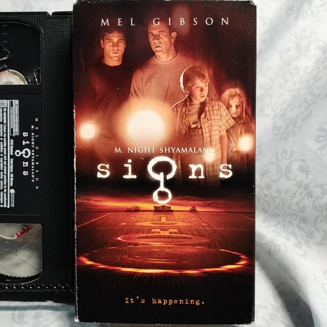 SIGNS VHS 2002 Mel Gibson Rory Culkin £3.23 - PicClick UK