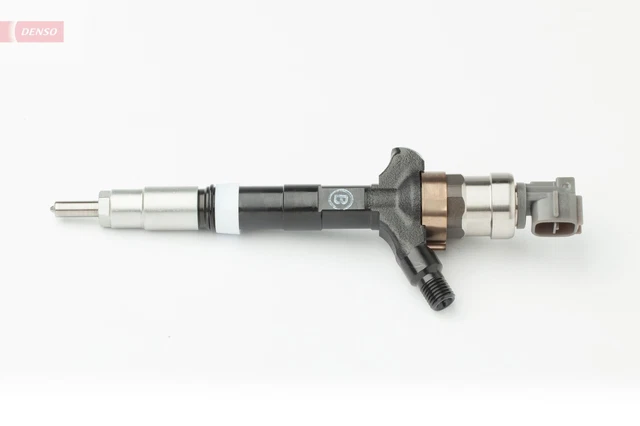 FUEL INJECTOR FITS Toyota Hilux/Hiace/Dyna 2.5 Diesel DENSO DCRI100940 ...