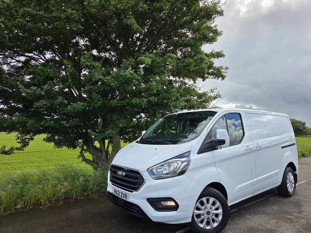 FORD TRANSIT CUSTOM 2.0 Transit Custom Limited Van 300 L1 2.0L EcoBlue ...