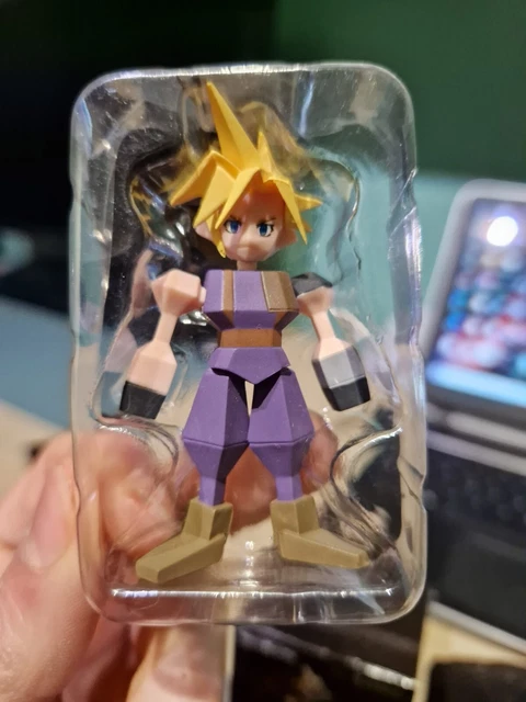 FINAL FANTASY VII Remake CLOUD Polygon Mini figure Raffle Prize FF7 ...