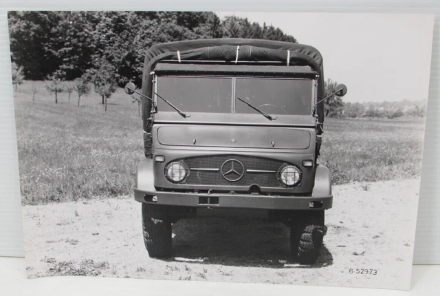 ORIGINAL WERKSFOTO G52973 eines Sondermodell Mercedes Planen Unimog um ...