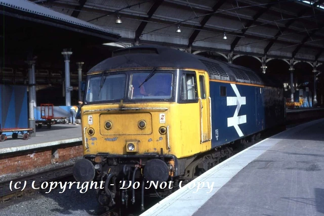 ORIGINAL 35MM DIESEL RAILWAY SLIDE CLASS 47 47815 NEWCASTLE 18-3-1990 £ ...