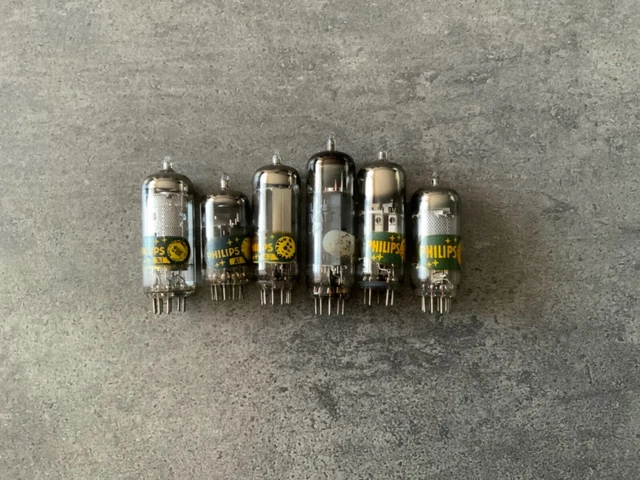 VALVOLE PHILIPS MINIWATT ECC85, ECH81, EF89, EABC80, UL84, UY85 EUR 50,00 - PicClick IT