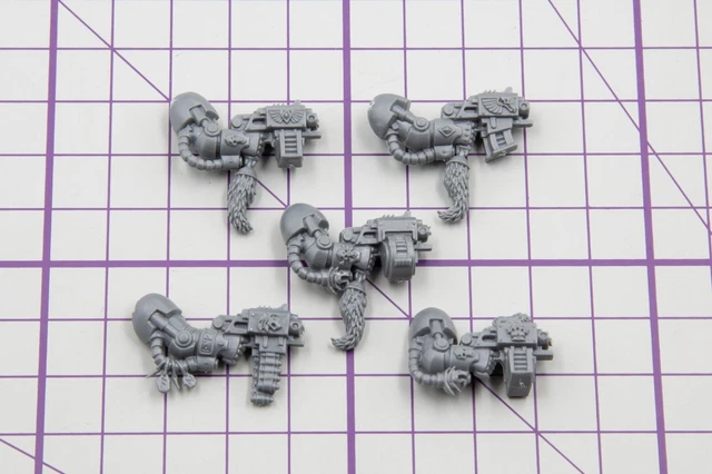 WARHAMMER 40K / Kill Team : Space Wolves Terminator Storm Bolters £5.92 ...