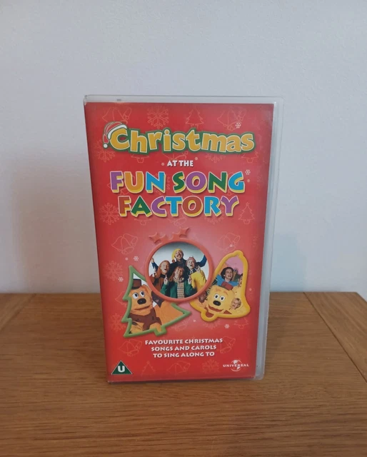 CHRISTMAS AT THE Fun Song Factory On VHS Video Tape Tested £29.90 ...