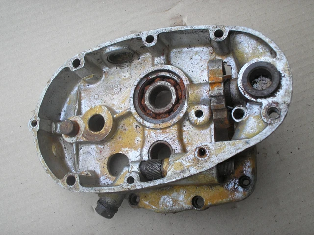 TRIUMPH 500 650 pre unit 1961 slickshift ?? gear box gearbox inner ...