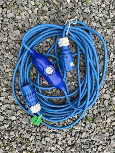 METERMAID 16M CARAVAN/BOAT Charging Extension Cable with Display Usage ...