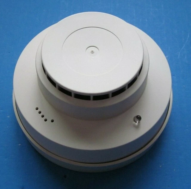 SIEMENS CERBERUS PYROTRONICS Ad-3Ipl Air Duct Smoke Detector Housing W ...