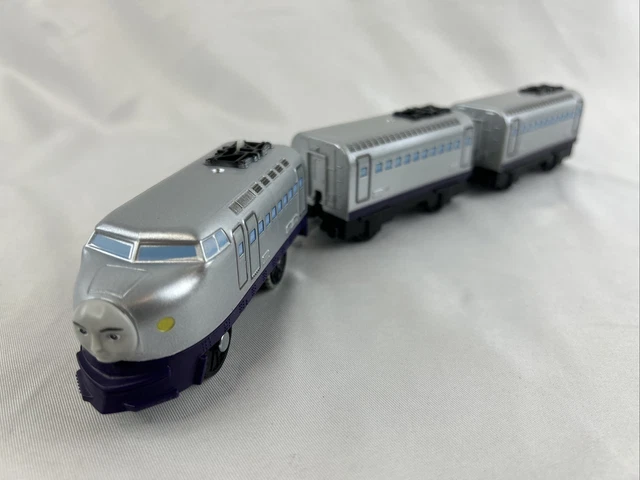 THOMAS & FRIENDS Kenji Bullet Train Trackmaster Motorized Train Engine ...