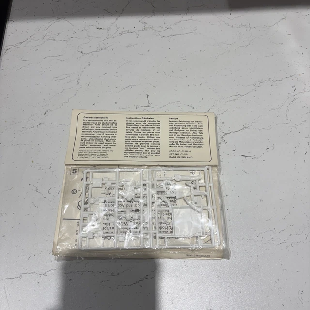 AIRFIX BRITISH COLDSTREAM Guard 1815 Collectors Series Construction Kit ...