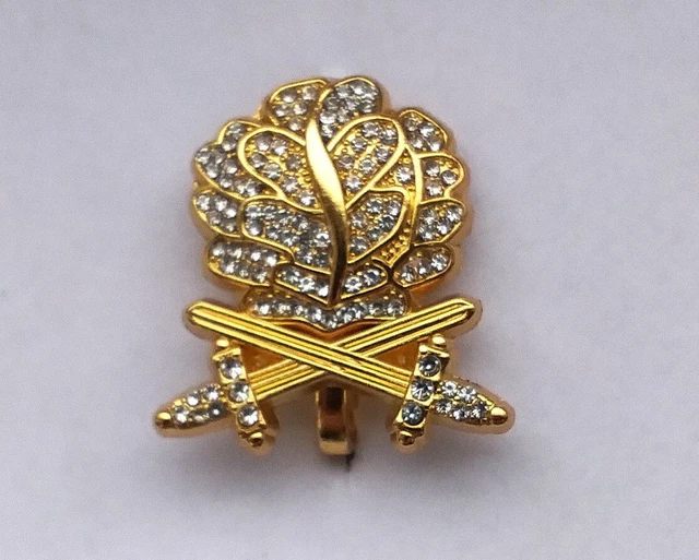 EICHENLAUB MIT SCHWERTER zum Ritterkreuz 1939 mit Band im Etui Silber ...