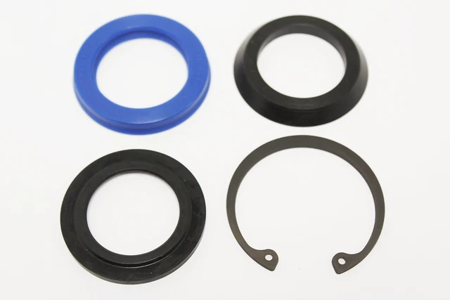 LAND ROVER DEFENDER 90 110 Power Steering Box Seal Refurb Kit - STC1042 ...