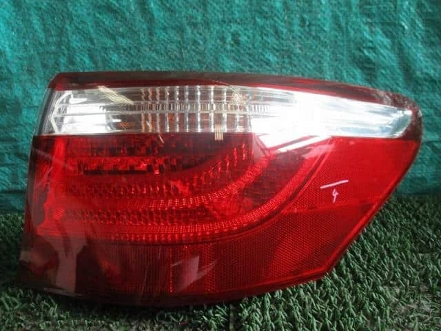 TOYOTA LEXUS LS 2007 DBA-USF40 Right Tail Light 8155050170 [Used ...