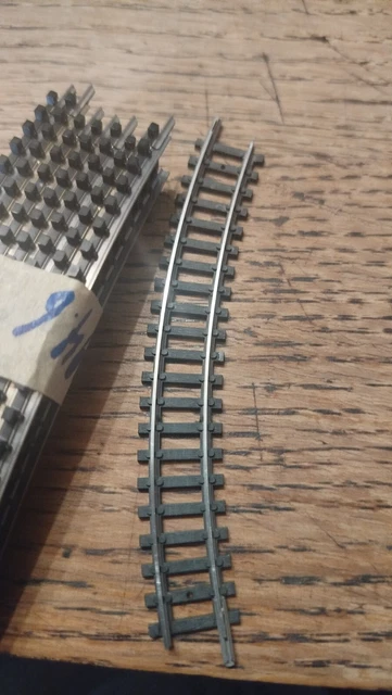 10 RAIL ÉCHELLE n trix référence 4912 courbe droite 30 degrés EUR 10,00 ...