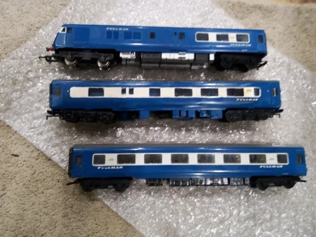 TRIANG/ KITMASTER Blue Pullman OO gauge kitchen/Power/Parlour cars bundle £0.99 - PicClick UK