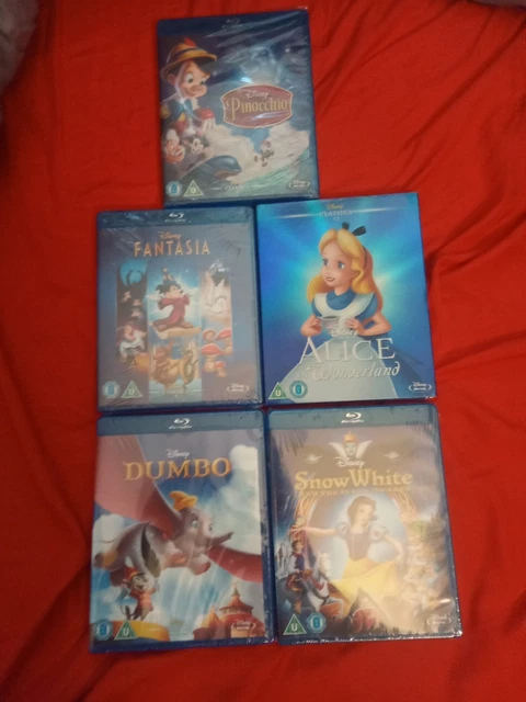 DISNEYS PINOCCHIO, ALICE in Wonderland, Dumbo, Snow White & Fantasia ...