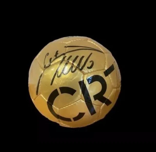 CRISTIANO RONALDO SIGNED BALL, from CR7 MUSEUM, NEW, Real Madrid ...