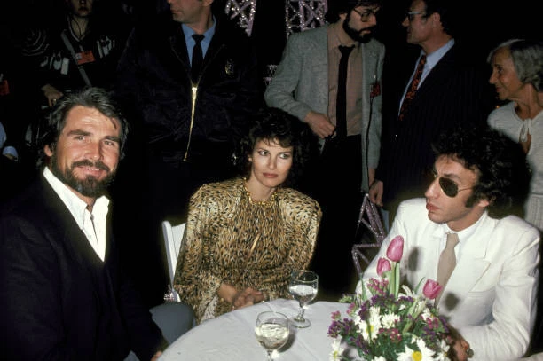 JAMES BROLIN, RAQUEL Welch & Husband Andre Weinfeld 1981 Old Photo $8. ...