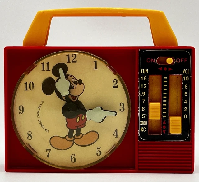 VINTAGE MICKEY MOUSE Wind-Up TOY CLOCK RADIO Walt Disney Co. ILLCO ...