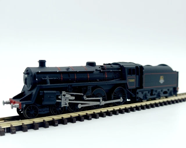 N GAUGE SCALE British Railways Standard 4MT Steam Locomotive Train ...