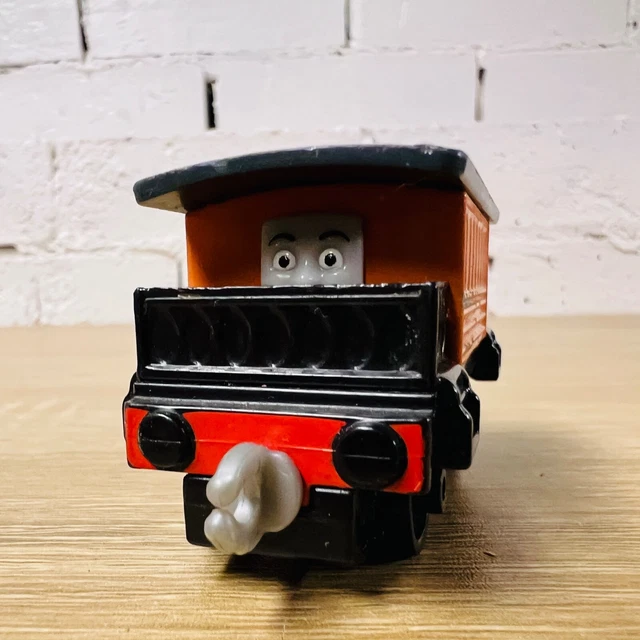 HENRIETTA TOBY'S COACH Thomas & Friends Adventures Diecast Push Along ...