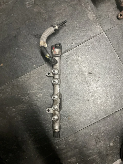 RANGE ROVER EVOQUE Fuel Injector Rail 2.0 204Dtd Diesel G4D39D280Aa ...