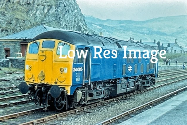 BRITISH RAILWAYS CLASS 24 - 24 085 - 35mm Photographic Slide c/w ...