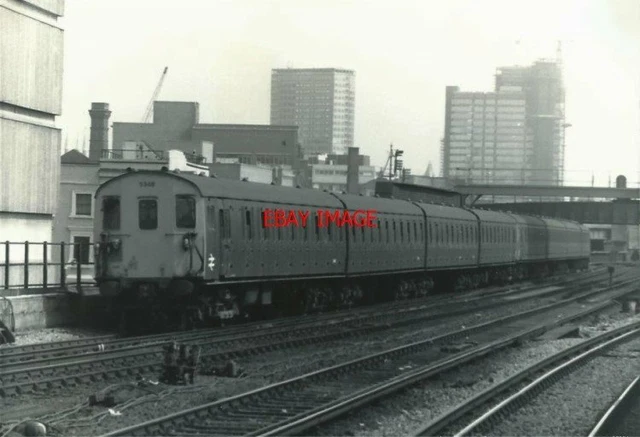 PHOTO CLASS 415 4-Epb 4-Car Emu No 5348 Approaching Waterloo East On A ...
