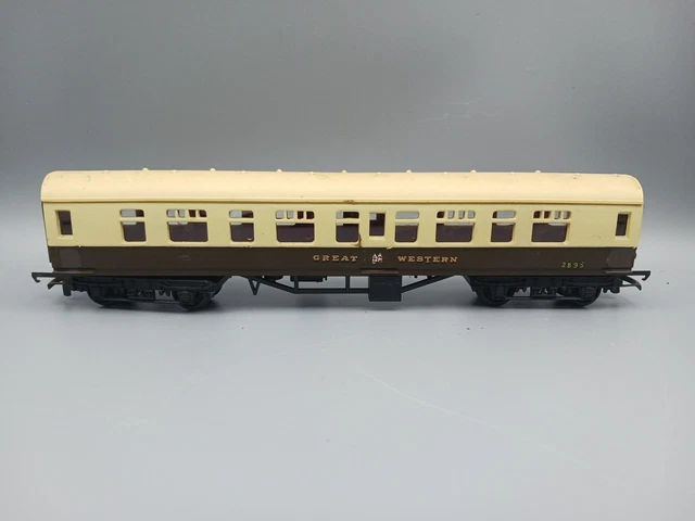 TRIANG OO GAUGE R29/221 GWR Coach 2895 £9.50 - PicClick UK